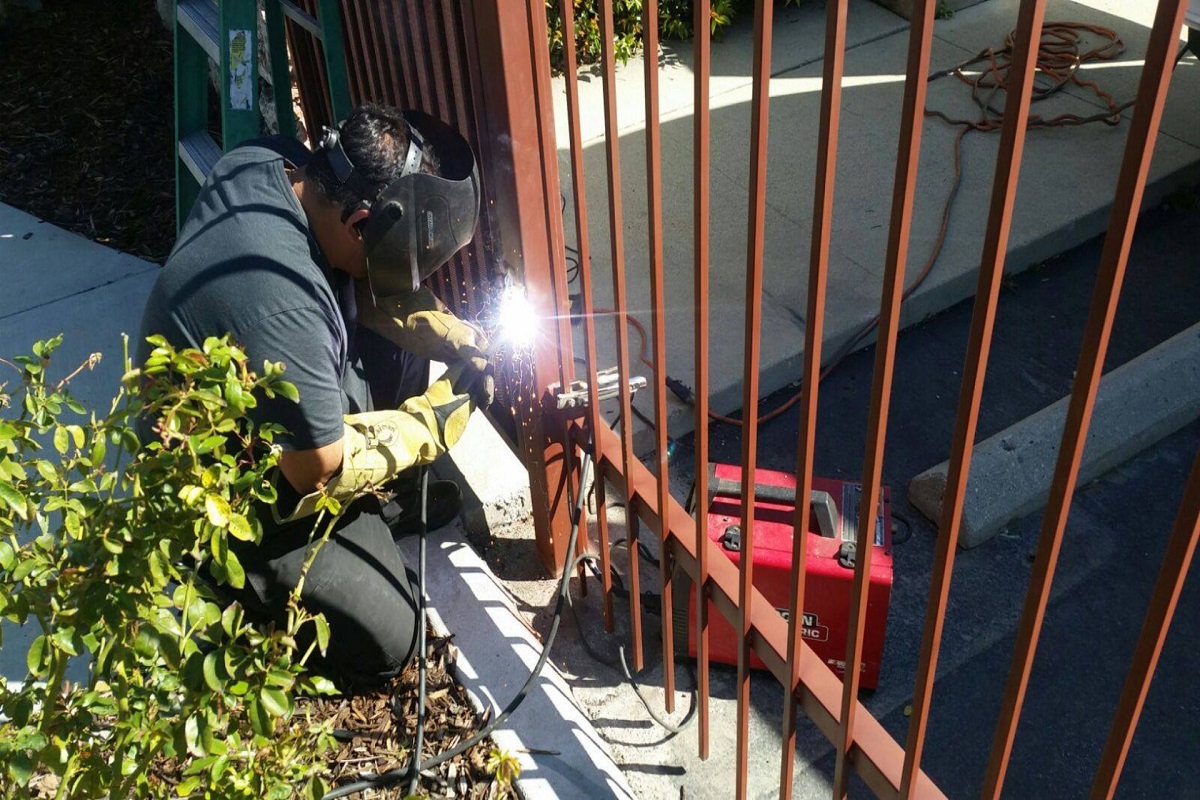 How to Fix Your Gate - Best Gate